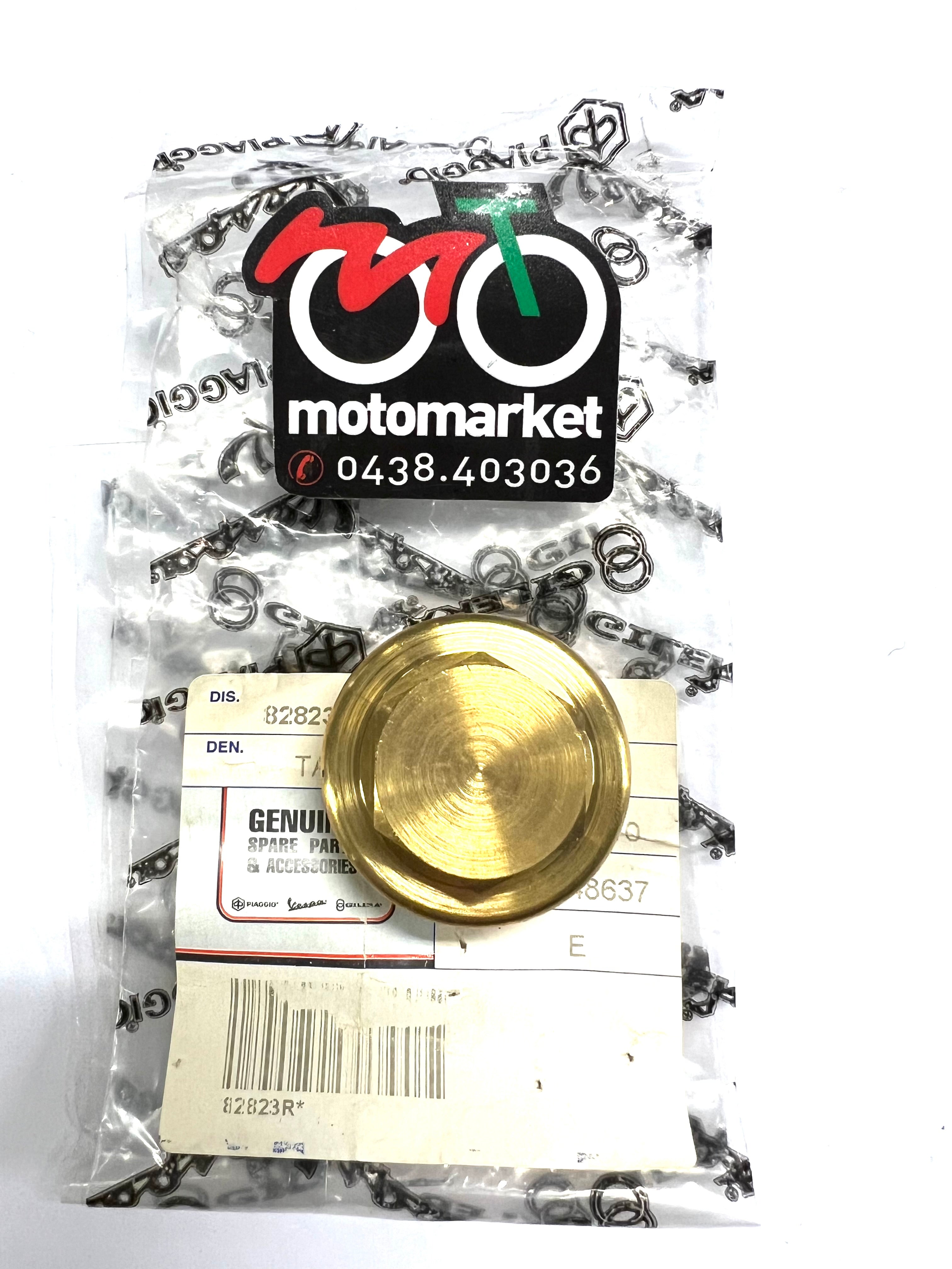 Tappo olio Piaggio scooter 125-150-200-250-400-500cc art.82823R – motomarketsrl